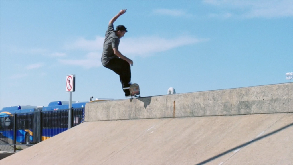 Free Skate Magazine » Globe: Leaves in the Concrete