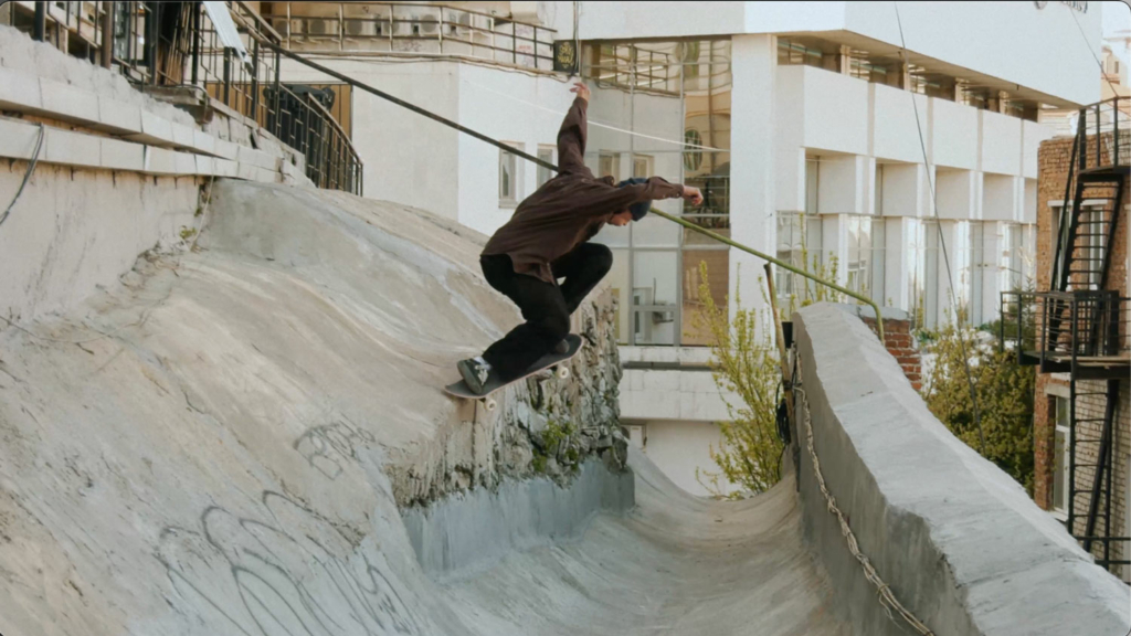 Free Skate Magazine » The Mighty Handful