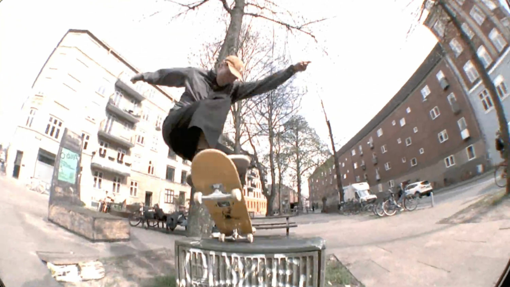 Free Skate Magazine » JULIUS DANCER – SON OF THOR
